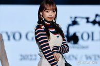 日向坂46濱岸ひより、滲み出る透明感で完璧の着こなし「ひよたん天使♡」「美！美！美」 - girlswalker