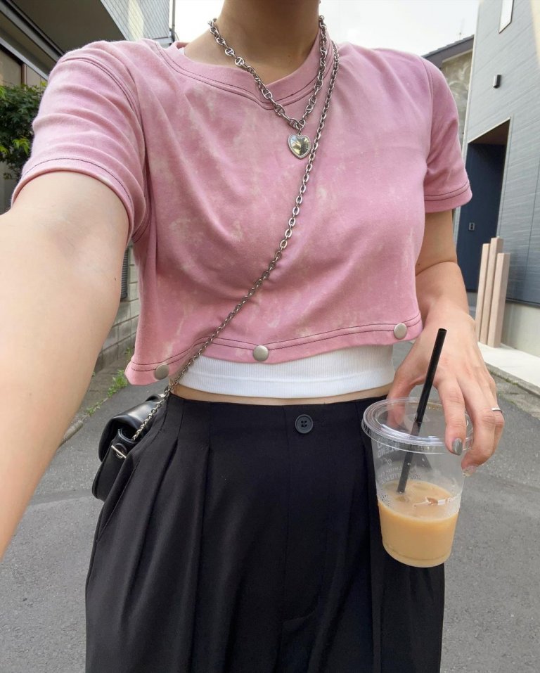 2wayで990円！コスパ最強の万能インナー“クロップドキャミソール”【GU】 - girlswalker